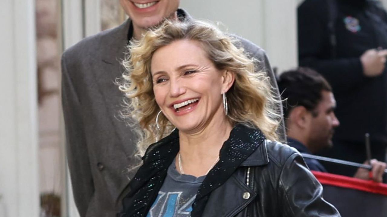 Cameron Diaz's mom jeans and boots formula offers a solution to spring ...