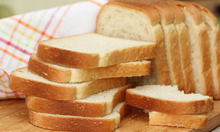 Revealed: 59p sliced bread crowned 'healthiest loaf in Britain' in ...