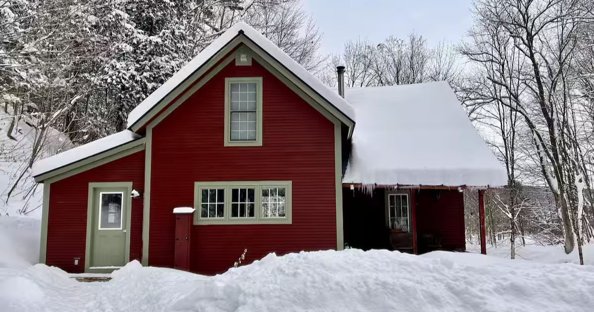 These 13 cozy Vermont cabins are perfect for any budget