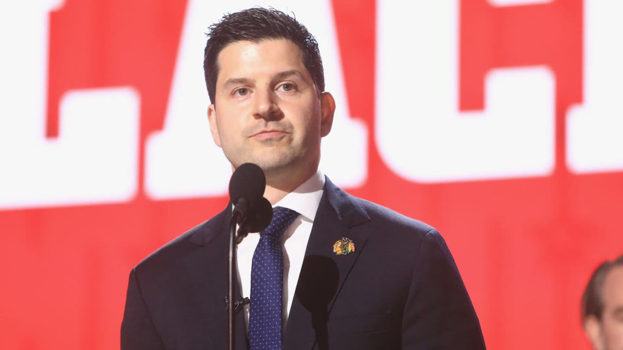 Chicago Blackhawks ink general manager Kyle Davidson to a multi-year ...