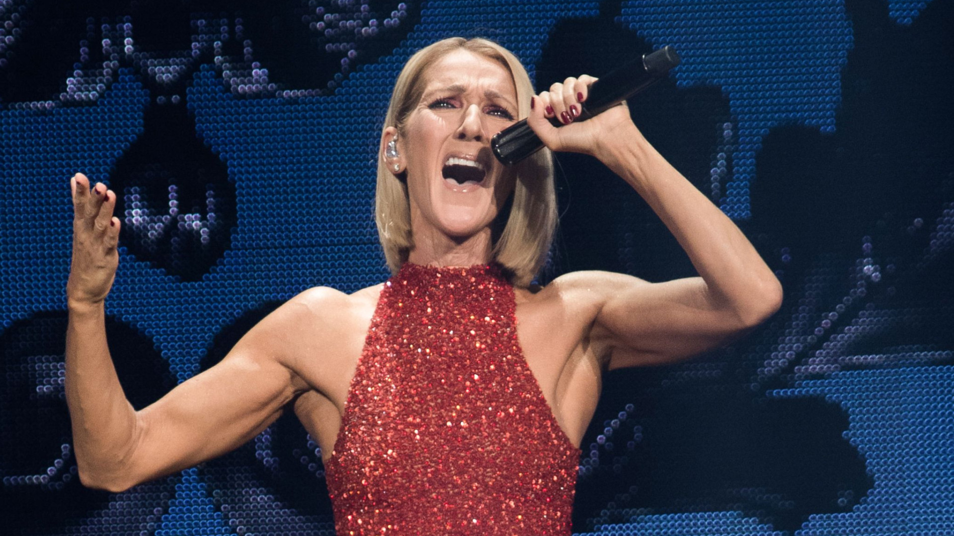 Sounds of silence: singers who lost their voices