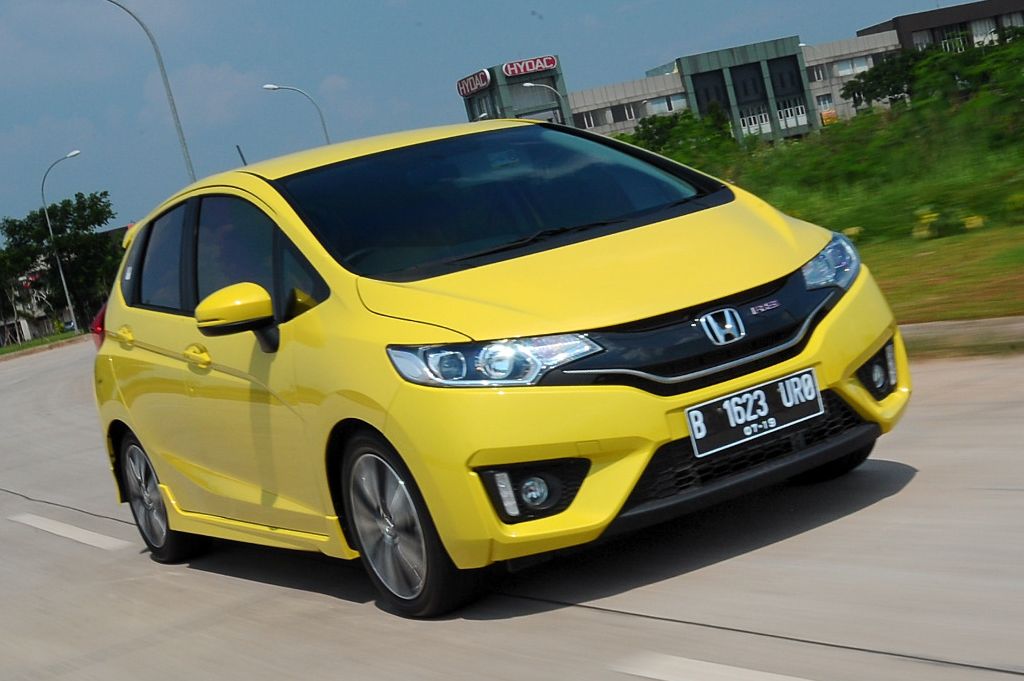 Daftar harga Honda Jazz RS 2017-2018 bekas, masuk buat karyawan swasta