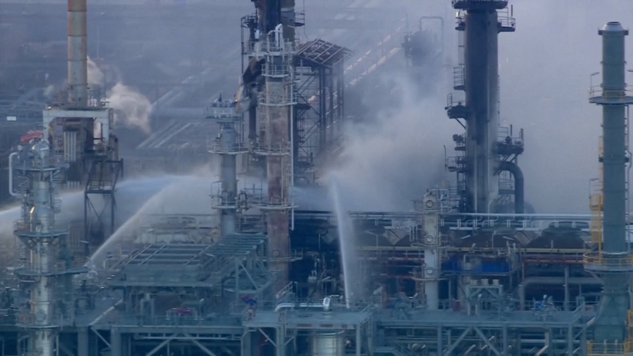 Fire damages part of Viva Energy’s Geelong refinery