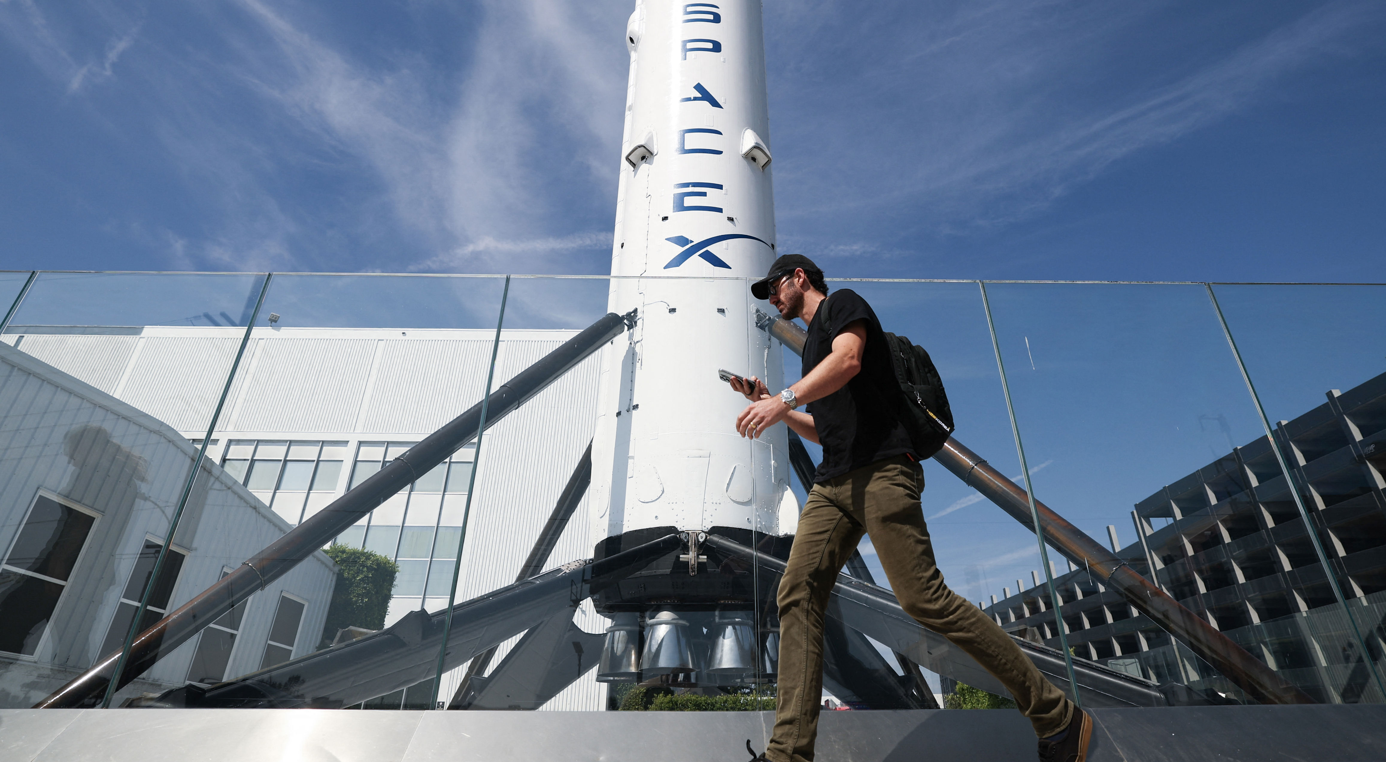 Elon Musk's SpaceX IPO could be the biggest ever — and may allocate ...