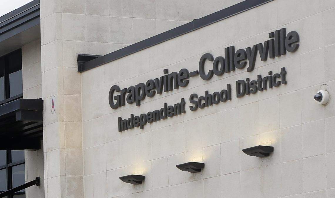 Grapevine elementary student bitten by snake while on class field trip