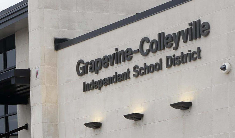 Grapevine elementary student bitten by snake while on class field trip