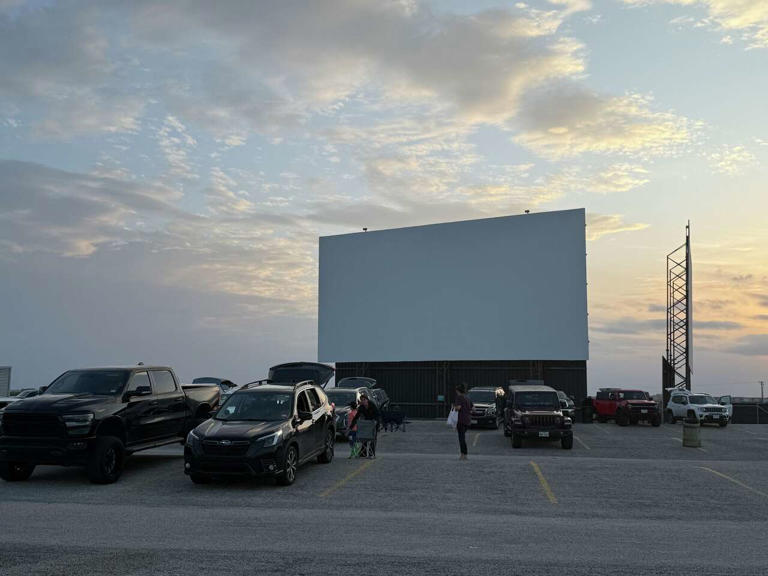 Beloved Texas drive-in celebrates 11-year milestone of movie magic