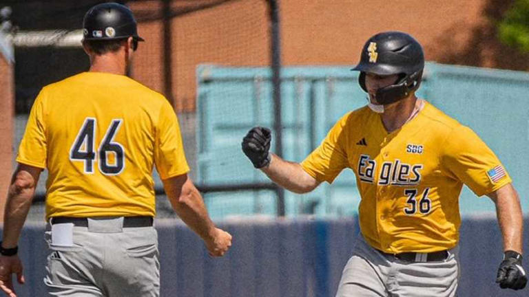 Week in review: Southern Miss beats ODU, drops in college baseball top ...
