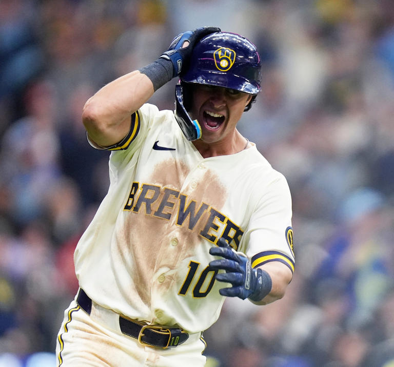 Milwaukee Brewers announce reason why Sal Frelick left 2nd doubleheader ...