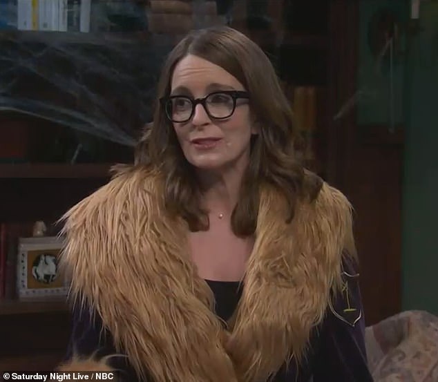 Jack Black inducted into Saturday Night Live's Five-Timers Club by Tina ...