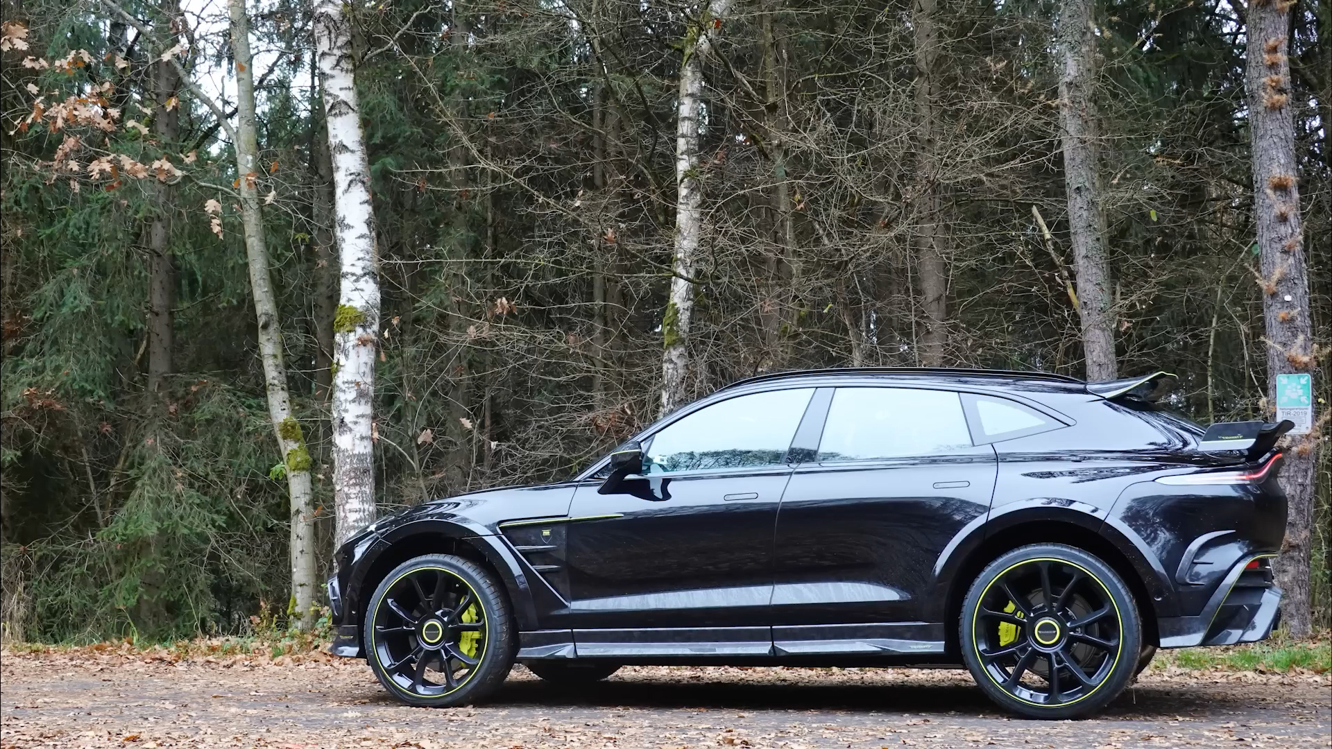 Mansory Aston Martin DBX extreme first drive