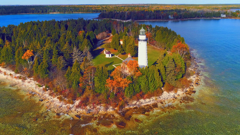 The best islands in the Midwest you should consider for a vacation ...
