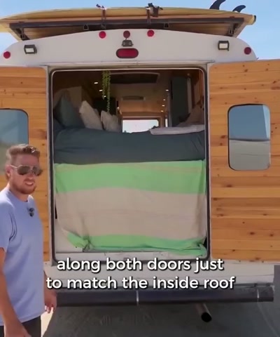 Building their dream home on wheels
