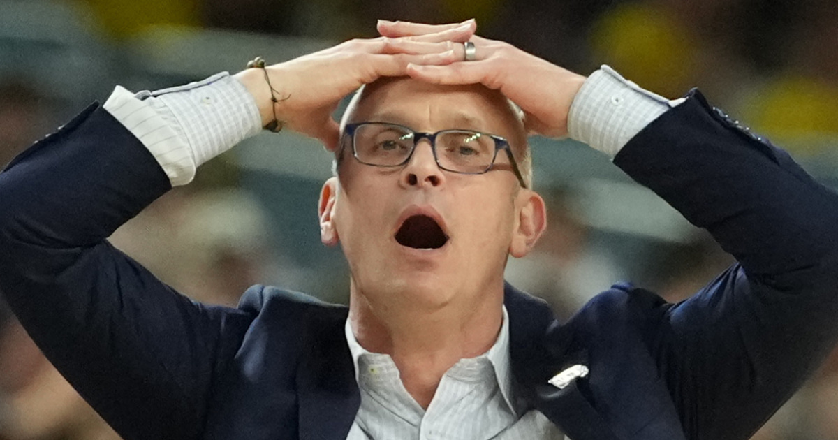 2026 Final Four: Dan Hurley hilariously calls out boos from Illinois ...