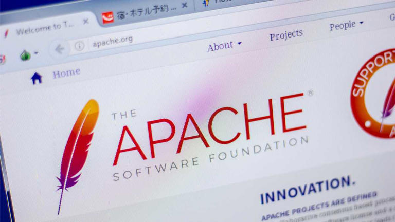 These 10 open-source apps built Linux into what it is today