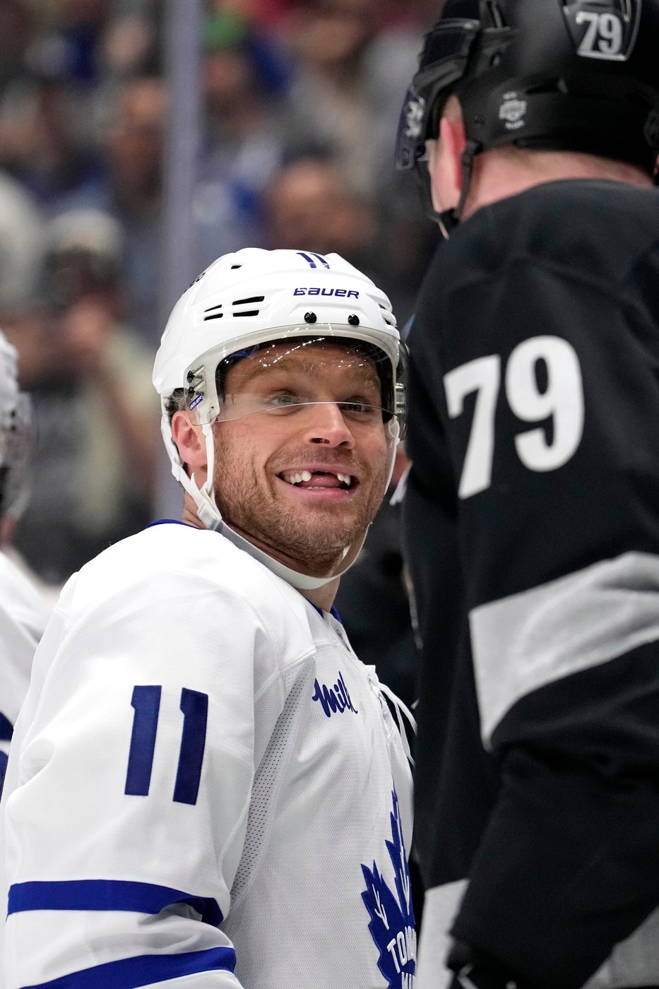 Quinton Byfield scores in OT to boost Kings' playoff hopes with a 7-6 ...