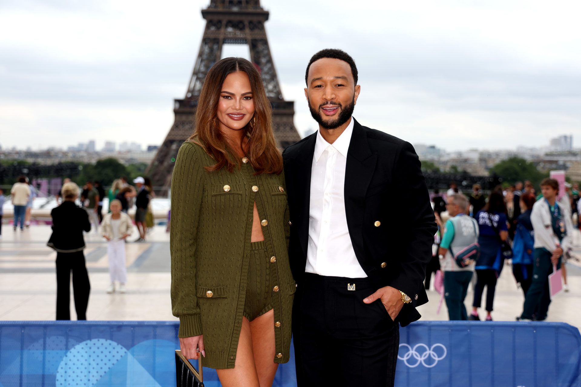 These celebrities fell in love the instant they met