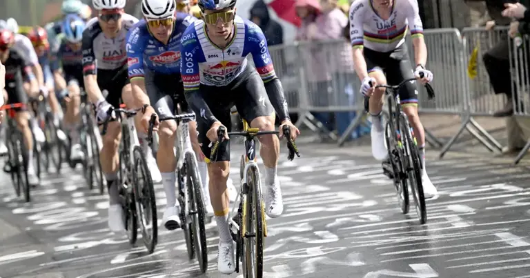Niet goed voor je hersenen: Evenepoel komt met hilarisch grapje af
