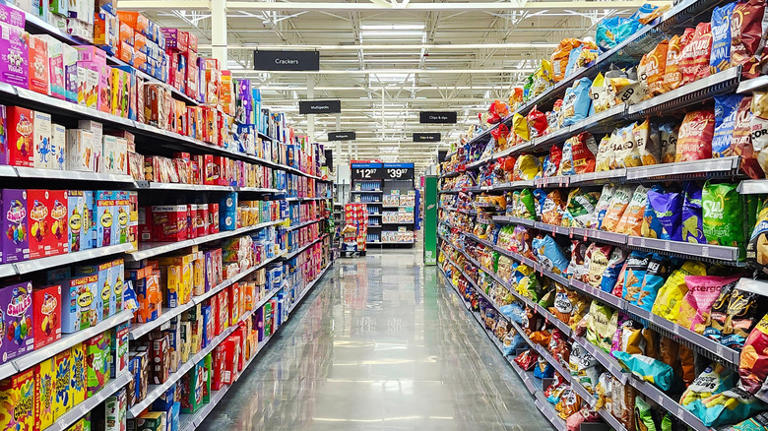 8 shopping tips and secrets from Walmart employees