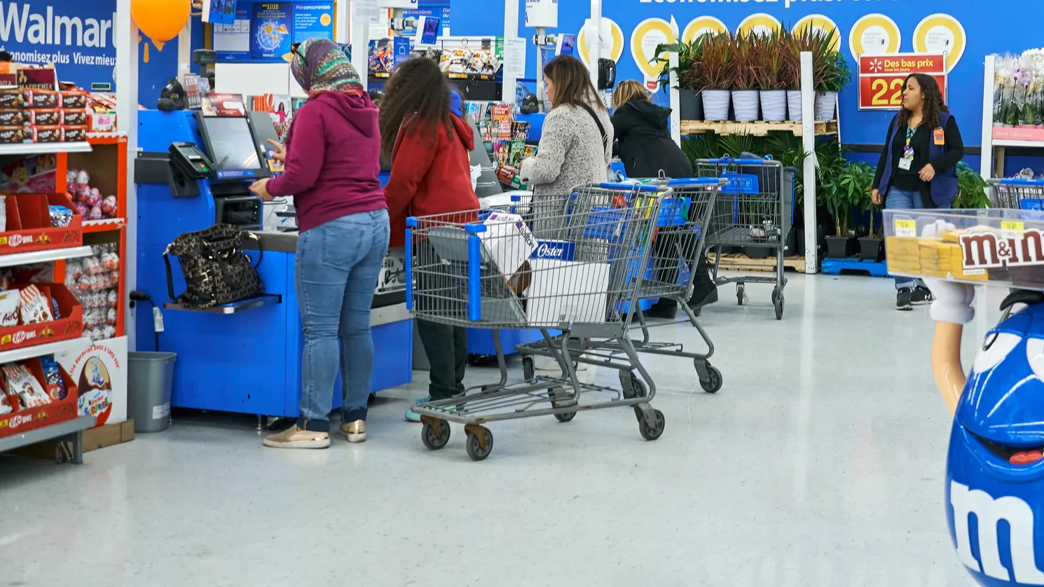 Retailers face growing political pressure over self-checkout and theft ...
