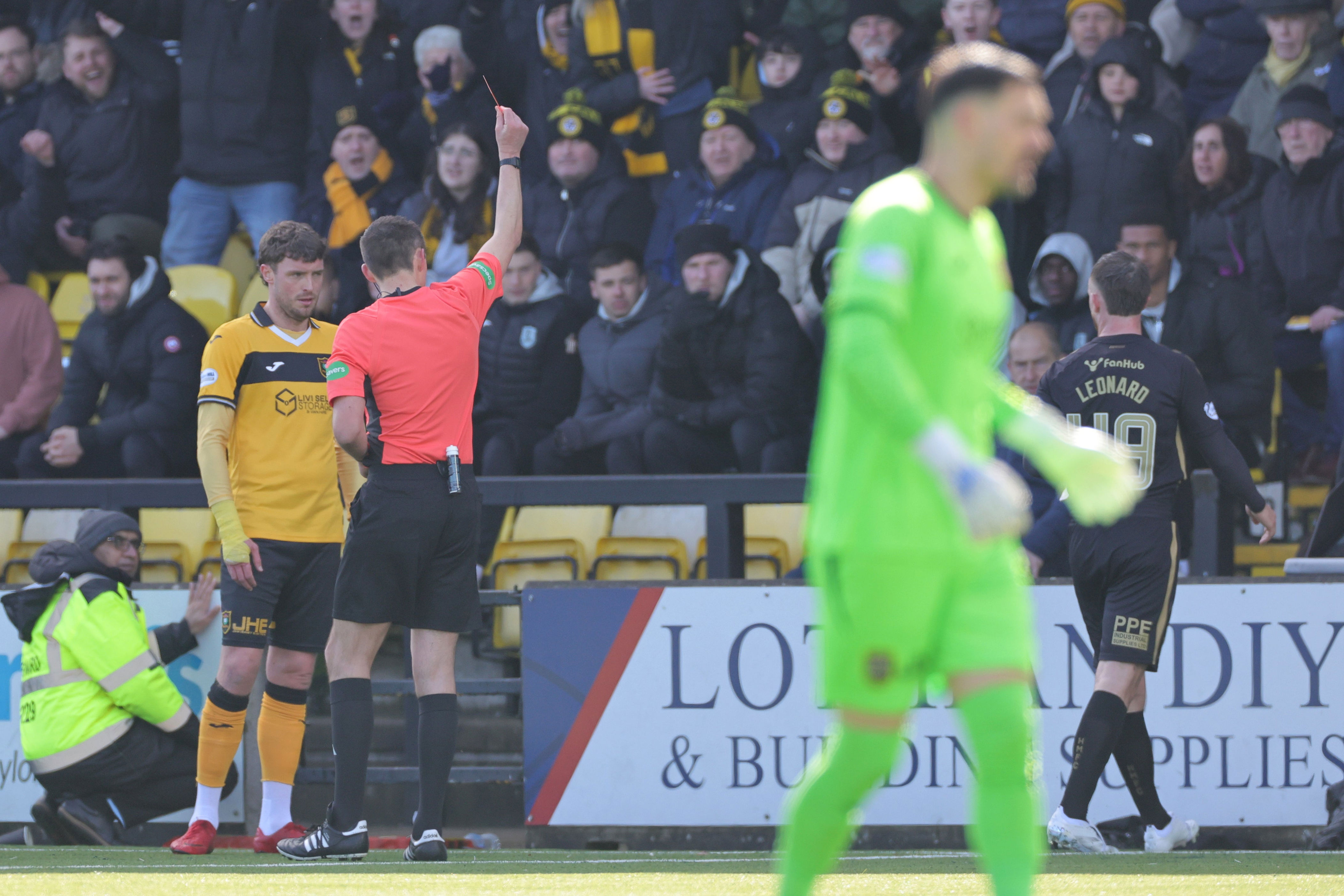 Hearts drop crucial points as battling Livingston earn valiant draw