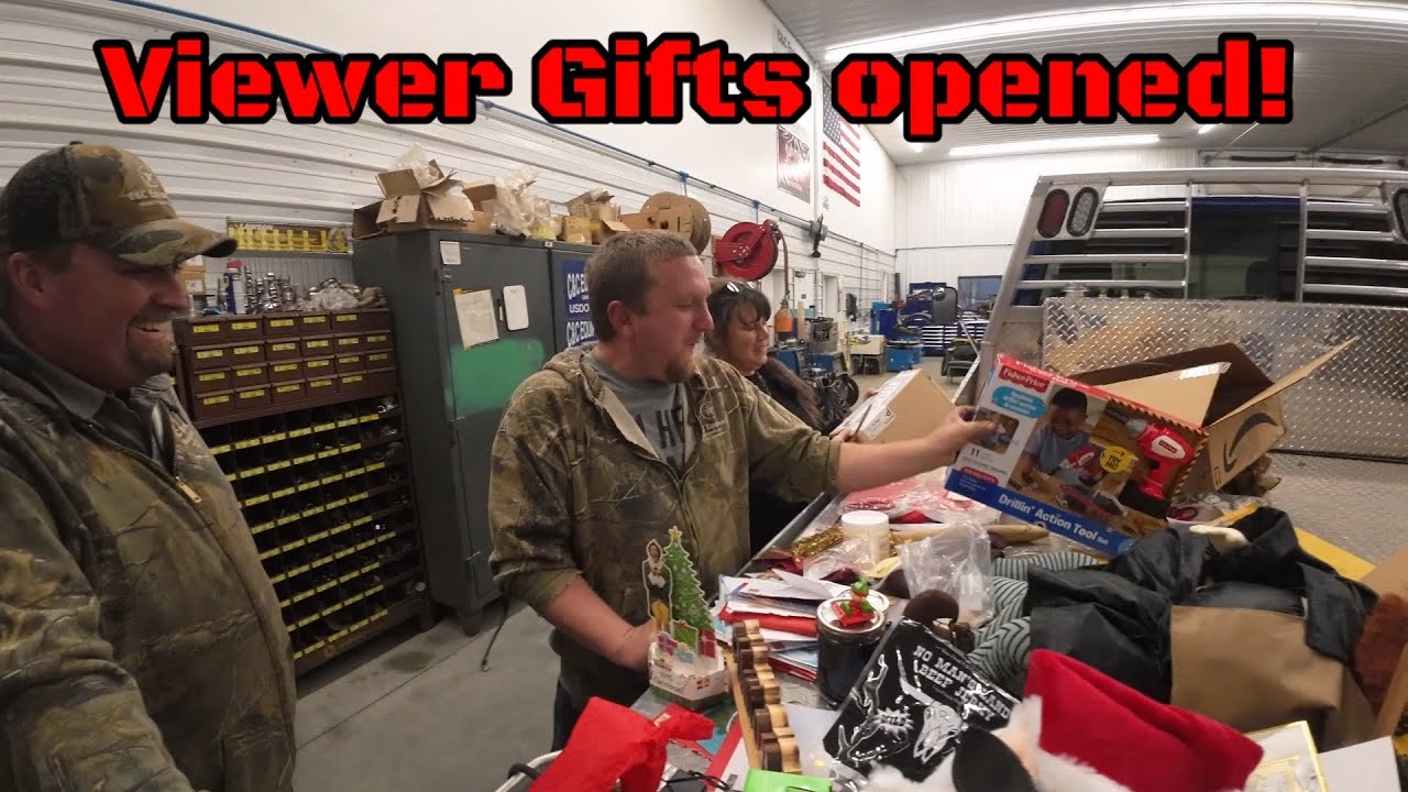 D8K trucking video winner announced and we open Christmas gifts and ...