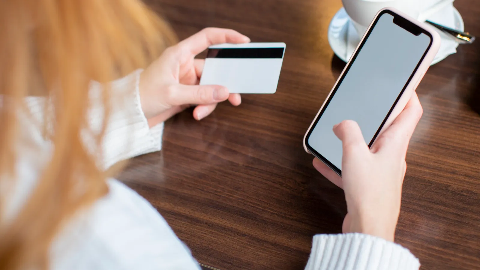 T-Mobile expands unpopular $35 device connection charge on more purchases