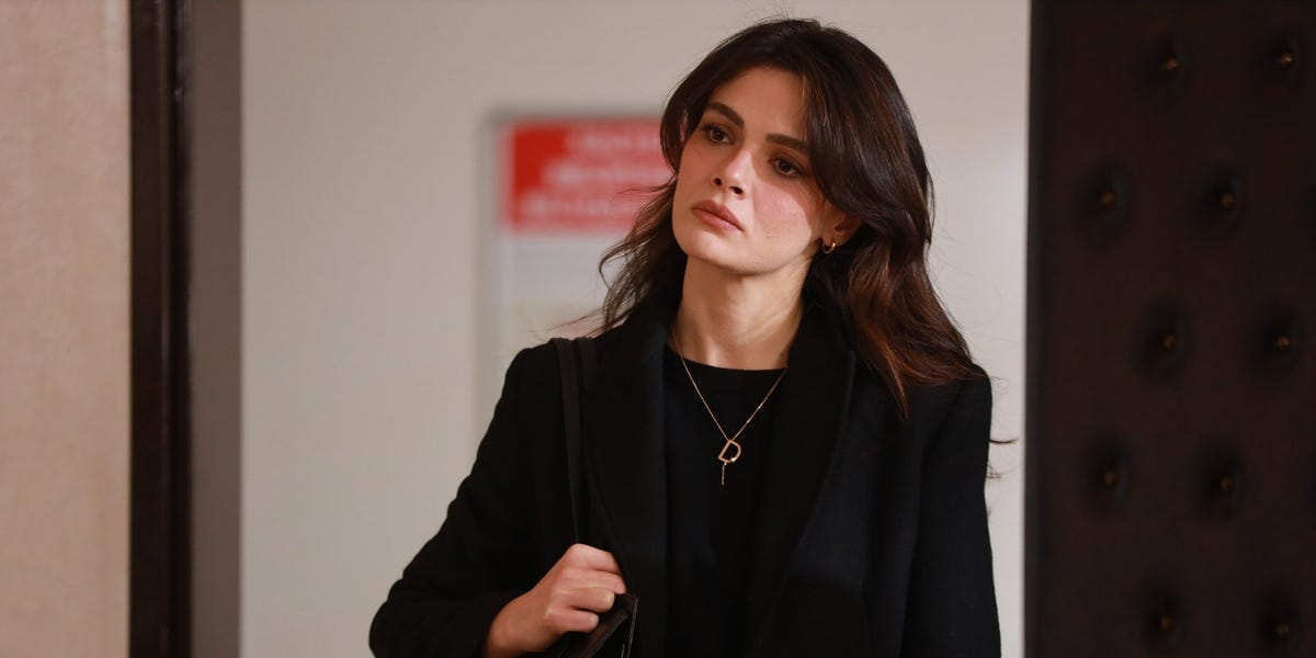 Qué hace que 'En tierra lejana', de Antena 3, sea la ficción turca más ...