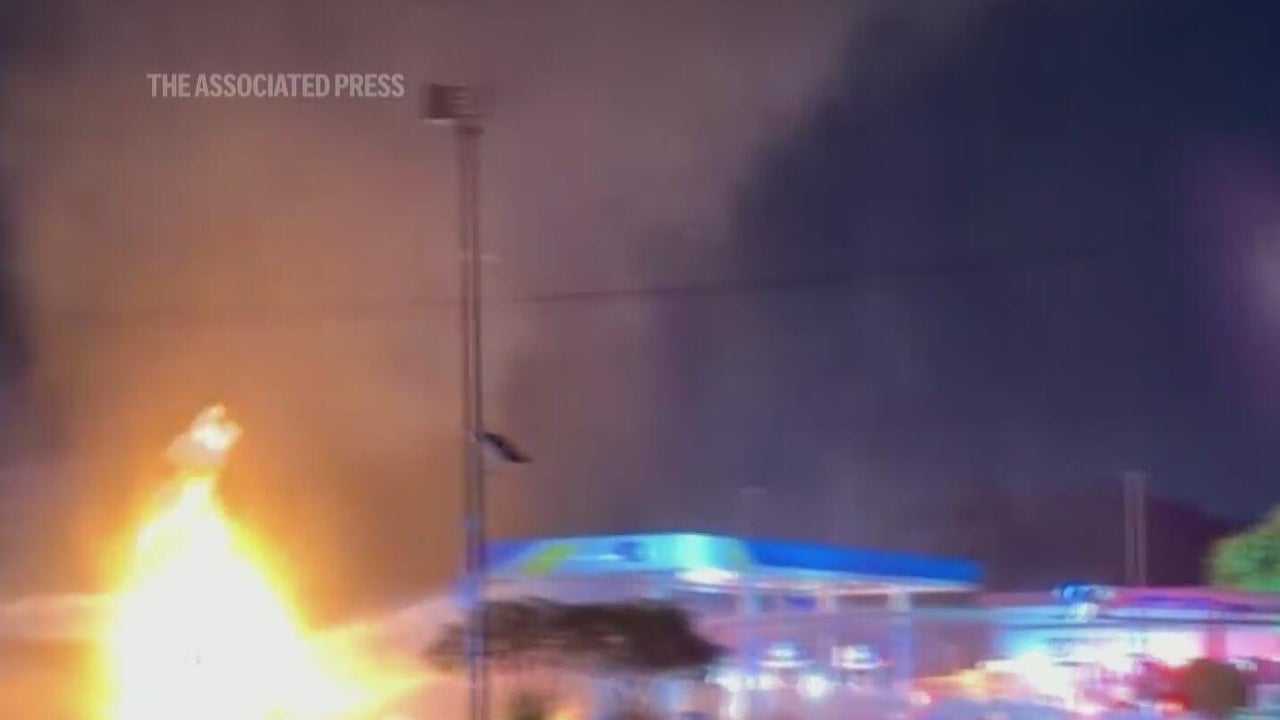 Downed power lines ignite gas tanker after Fort Worth crash