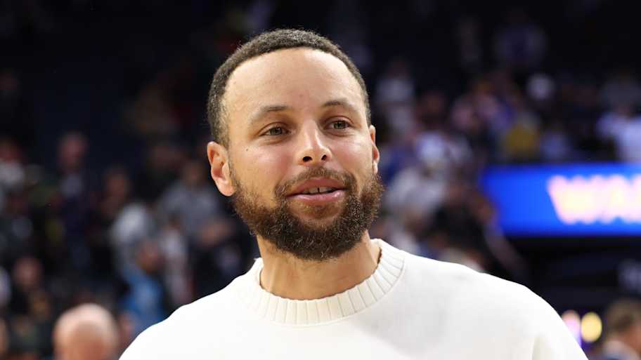 Warriors' superstar still listed questionable to play vs. Rockets