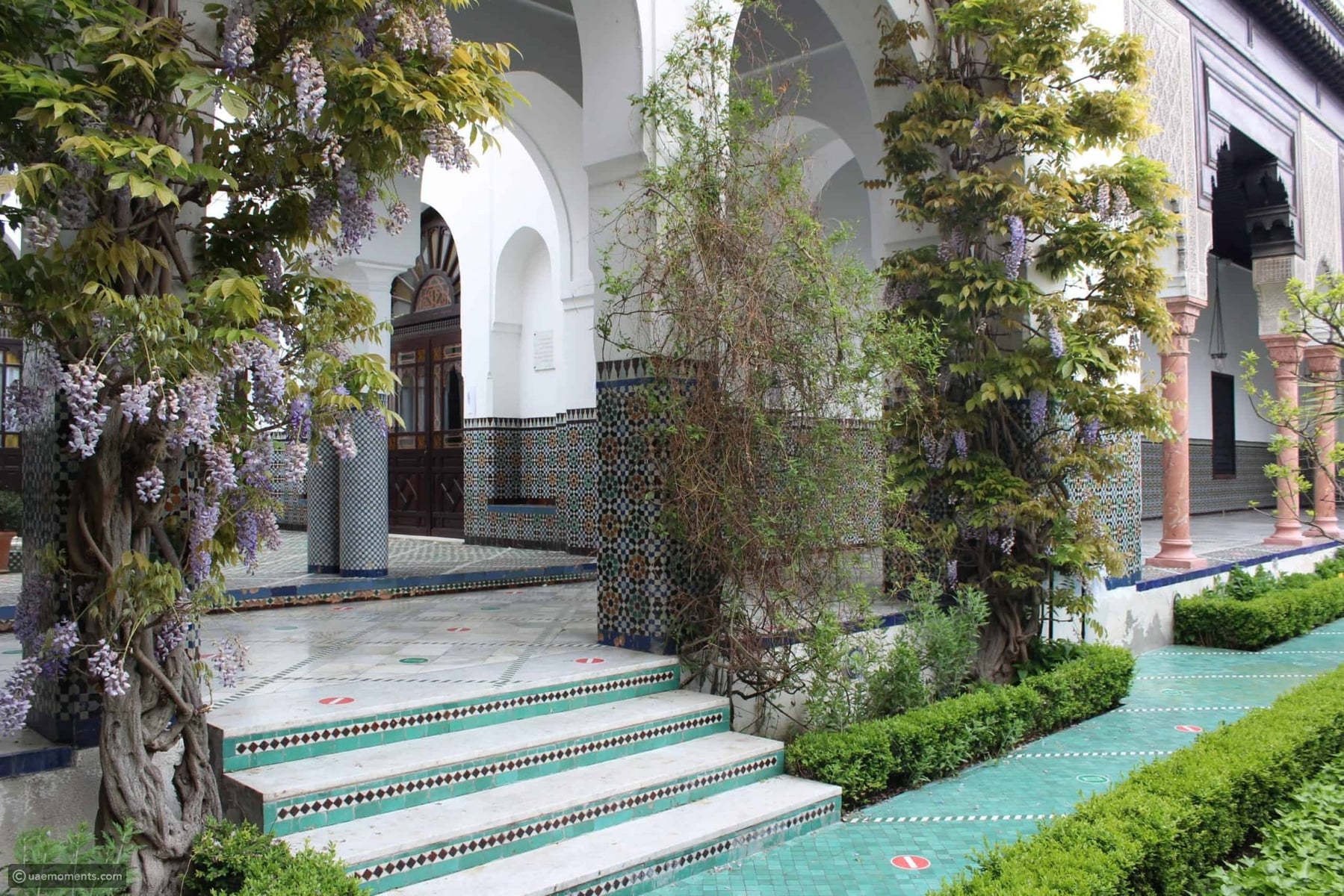 10 most beautiful mosques outside the Middle East