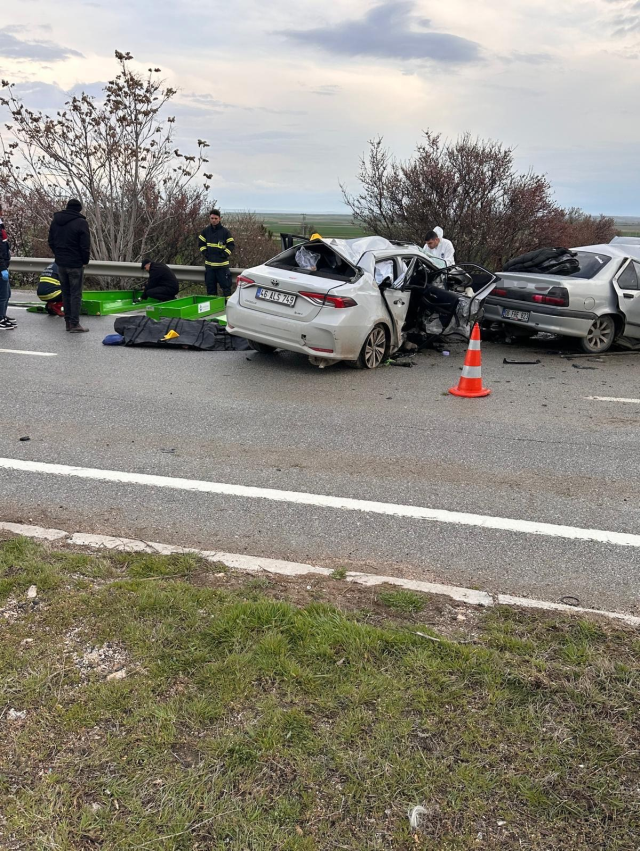 Katliam gibi kaza: Çok sayıda ölü ve yaralı var