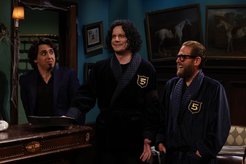 Tina Fey, Melissa McCarthy & more stars induct Jack Black into SNL's ...
