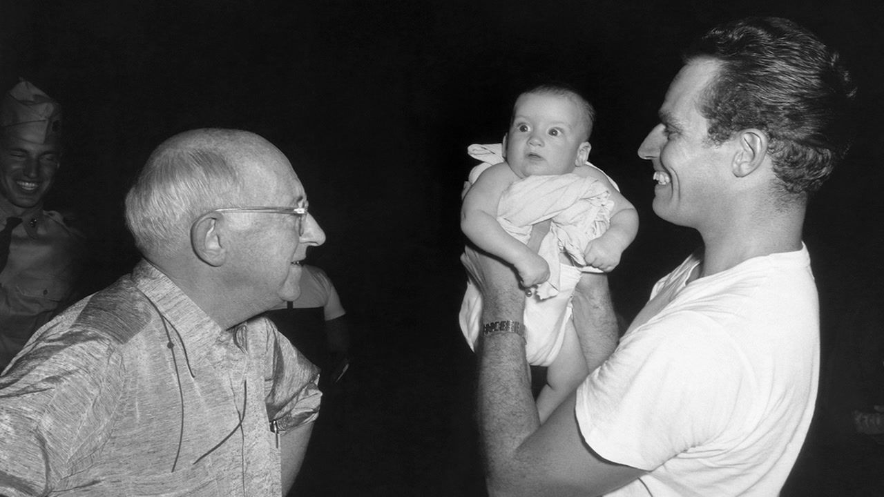 Charlton Heston’s son reveals the truth behind the Hollywood legend ...