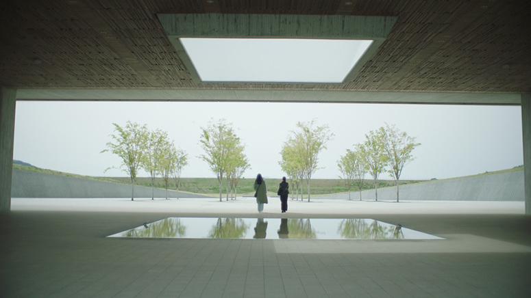 Memories make fragile monuments in 'Kono Basho'