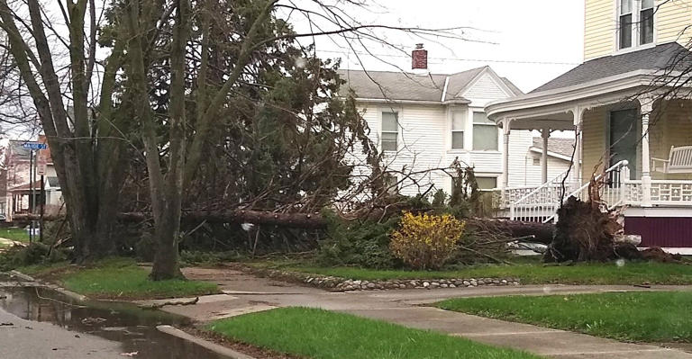 NWS confirms EF-1 tornado hit Defiance