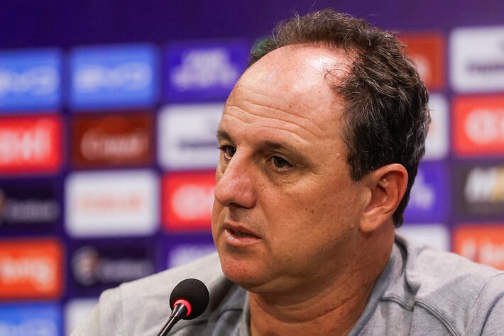 Rogério Ceni detona arbitragem de Bahia x Palmeiras: 'O jogo é decidido ...