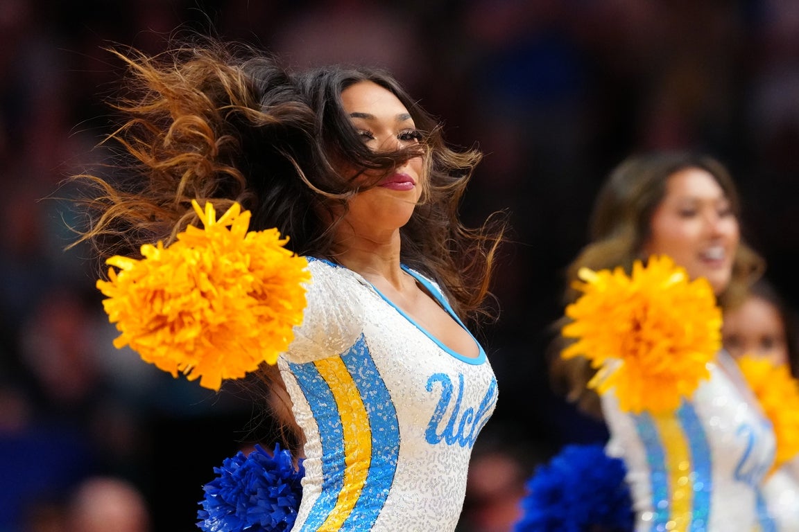 Iconic March Madness cheerleader moments you may have missed