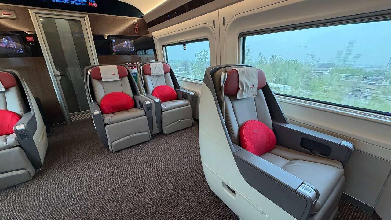Chengdu to Xi'an China high-speed train travel 2026