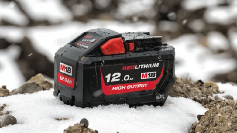 How to keep power tool batteries safe over winter (and what to avoid)