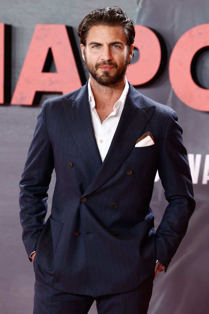 Por qué sorprende tanto la diferencia de edad entre Maxi Iglesias y ...