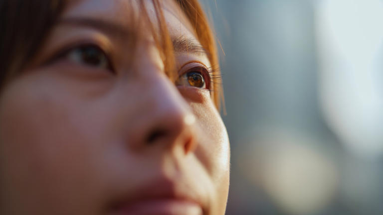 What left eye twitching means: Insights from spiritual psychologists