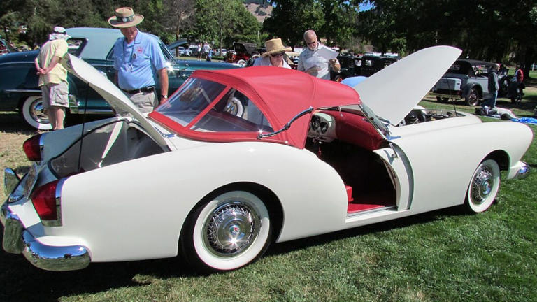 You’ve probably never heard of the 1954 Kaiser Darrin but its doors ...