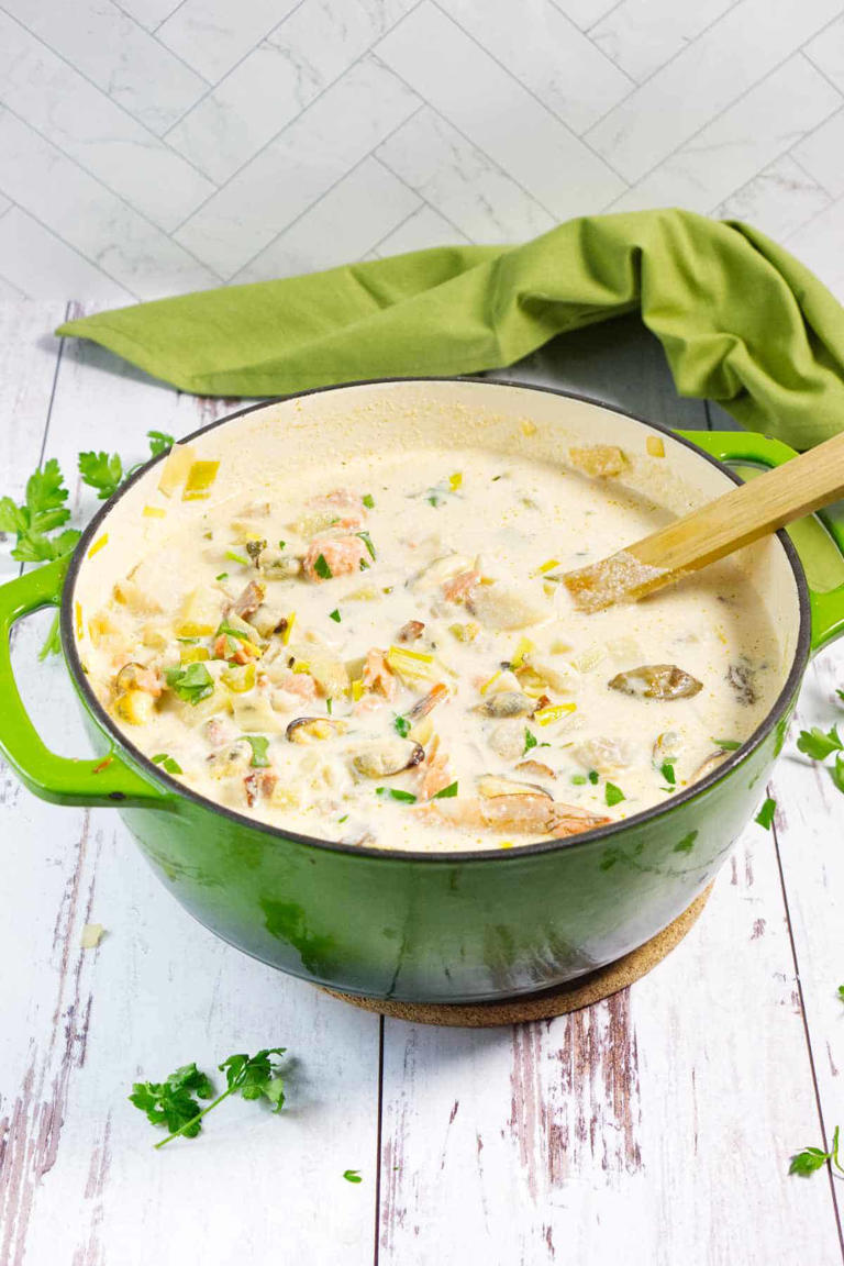 Irish seafood chowder