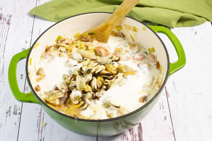 Irish seafood chowder