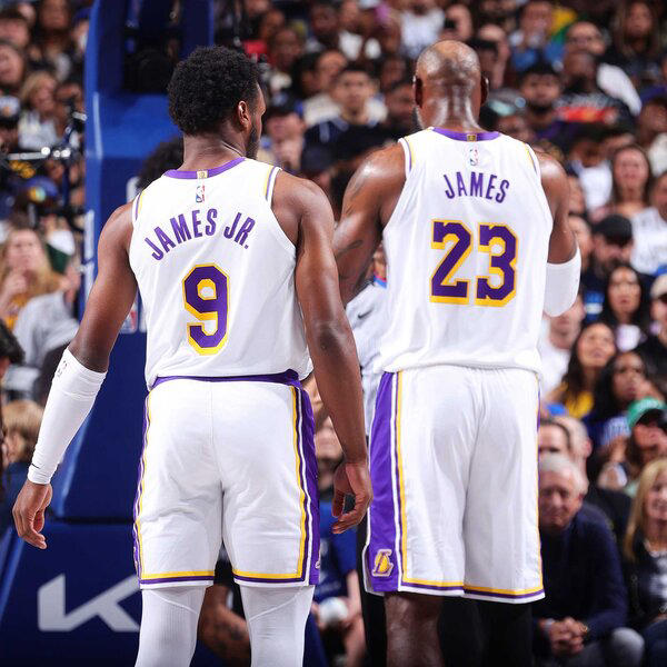 LeBron gave Bronny some hard coaching in funny moment from Lakers-Mavs ...