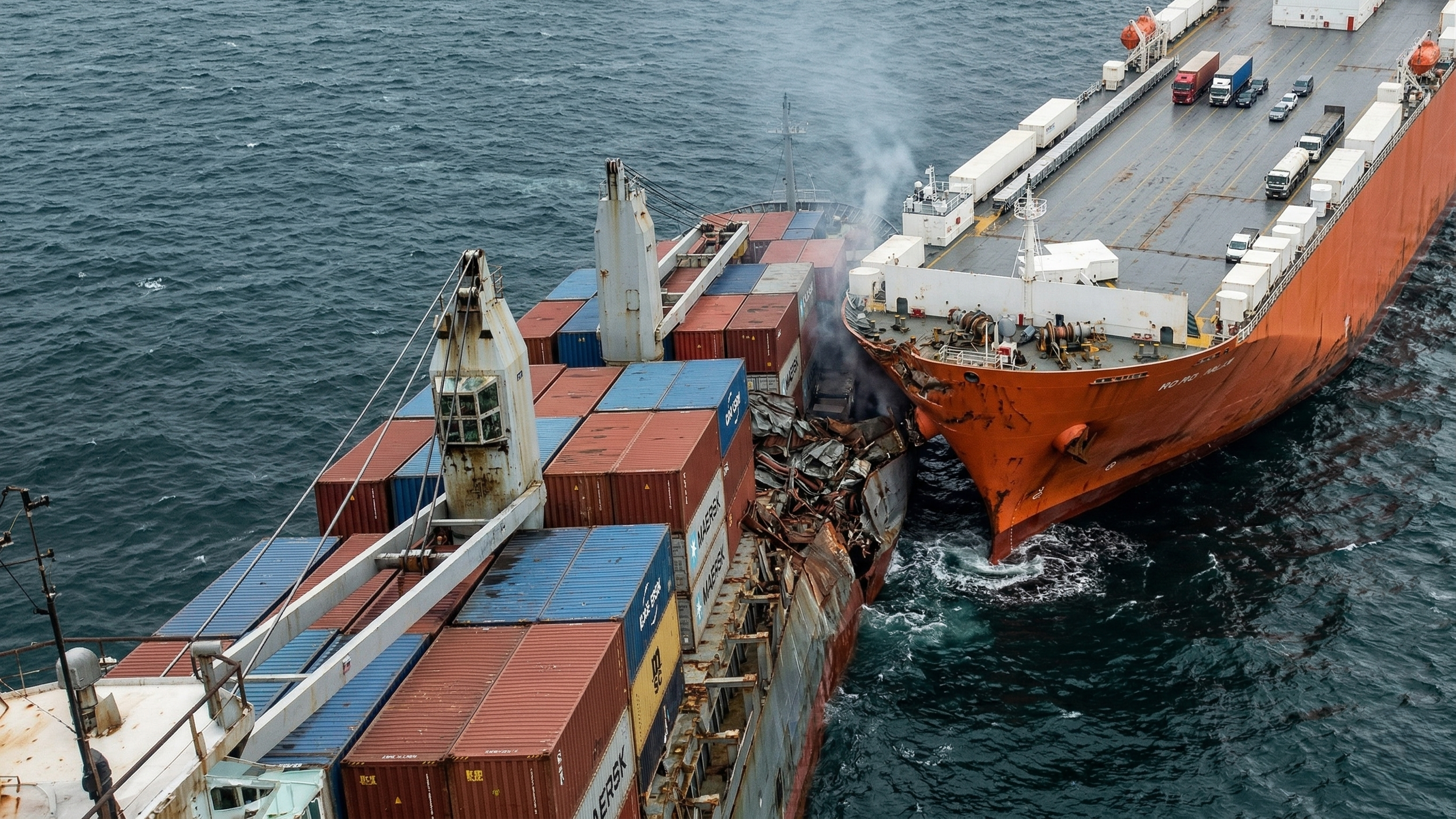 Watch a ship sink then 2 more ships crash into the wreck