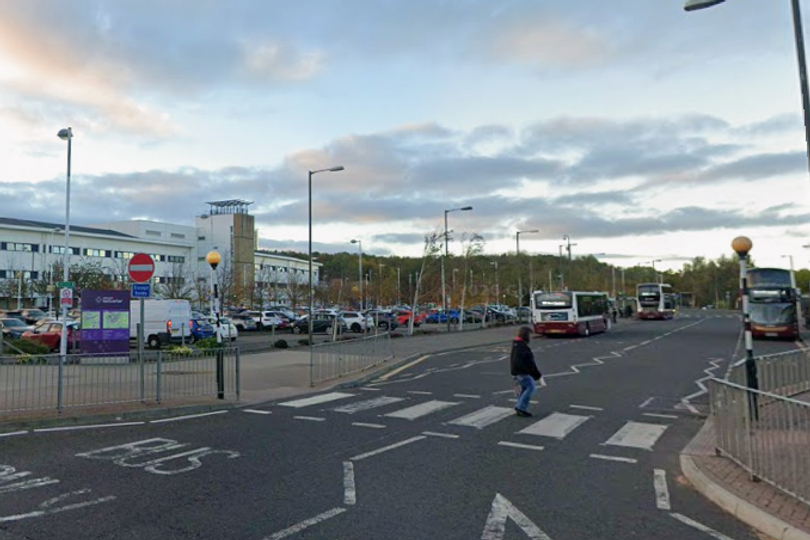 Edinburgh bus driver 'attacked by large group' near hospital in ...