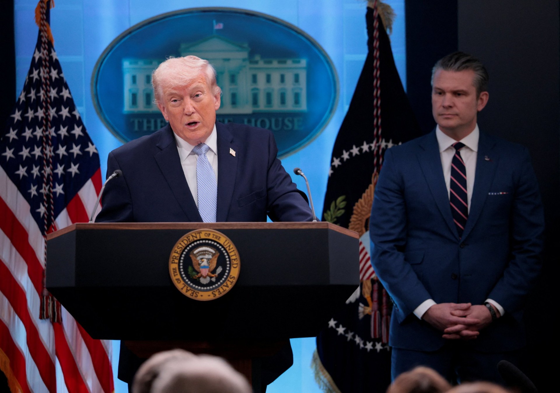 Donald Trump says daring rescue mission of crashed US Air Force colonel ...