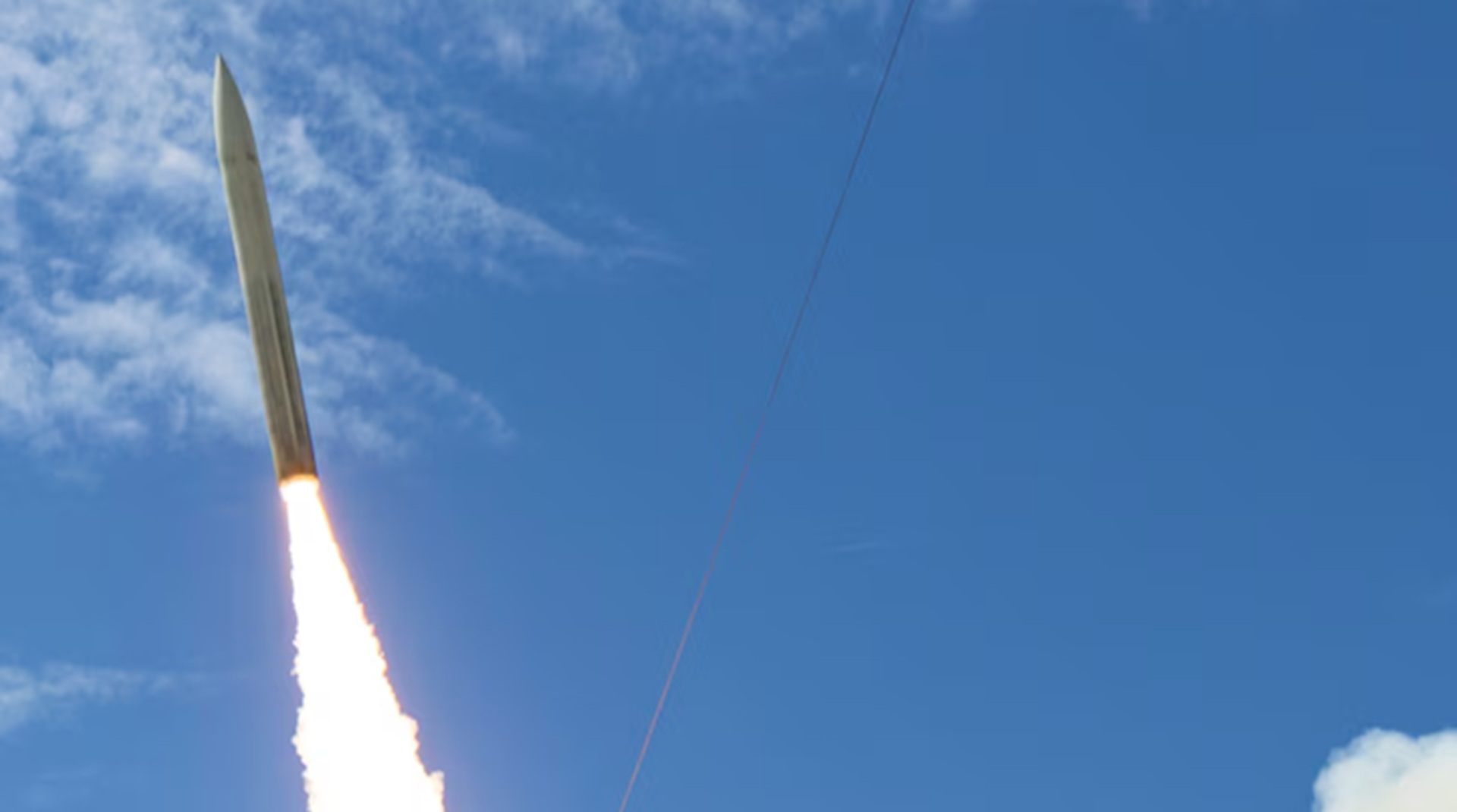 US tests hypersonic missile capable of reaching Mach 5+ speeds in joint ...